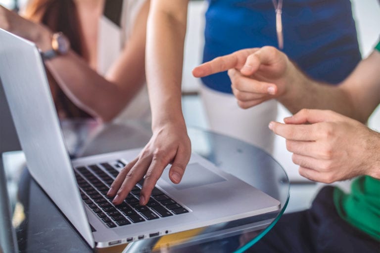 How to Handle Feedback as a Leader - The Edge, A Leader's Magazine